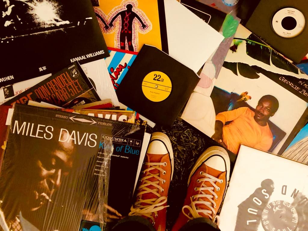 MK Gallery & Listen Here! - All Things Business
