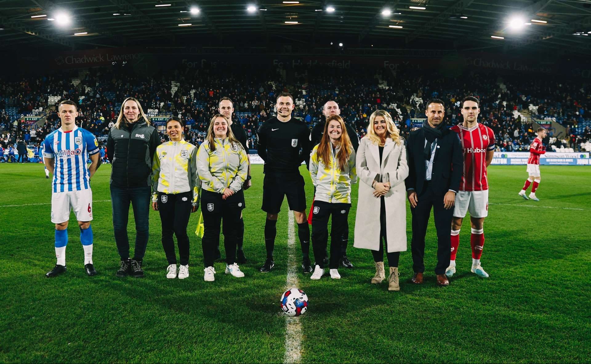 Guest Appearance from Faye White Inspires Female Footballers