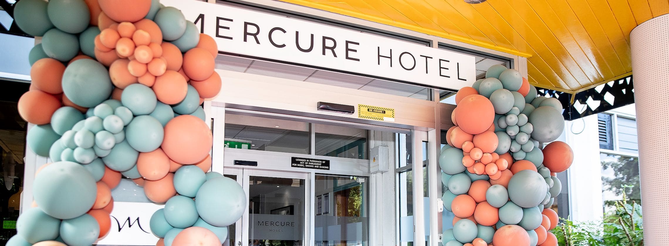Hotel’s festive party nights will be a cracker - Mercure Hotel